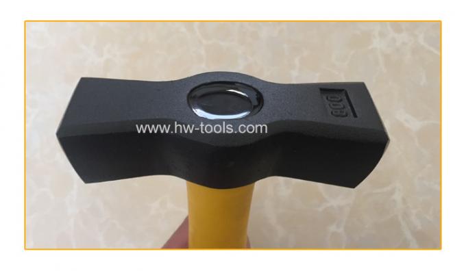 Spanish type stoning hammer with fiberglass handle